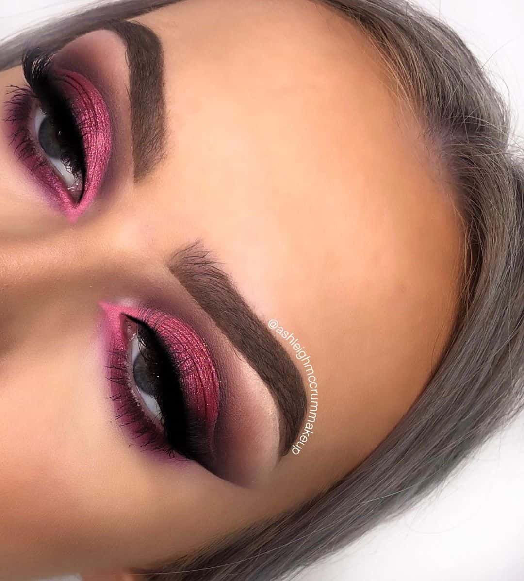 30 Colorful Eye Makeup Looks - Secretly Sensational