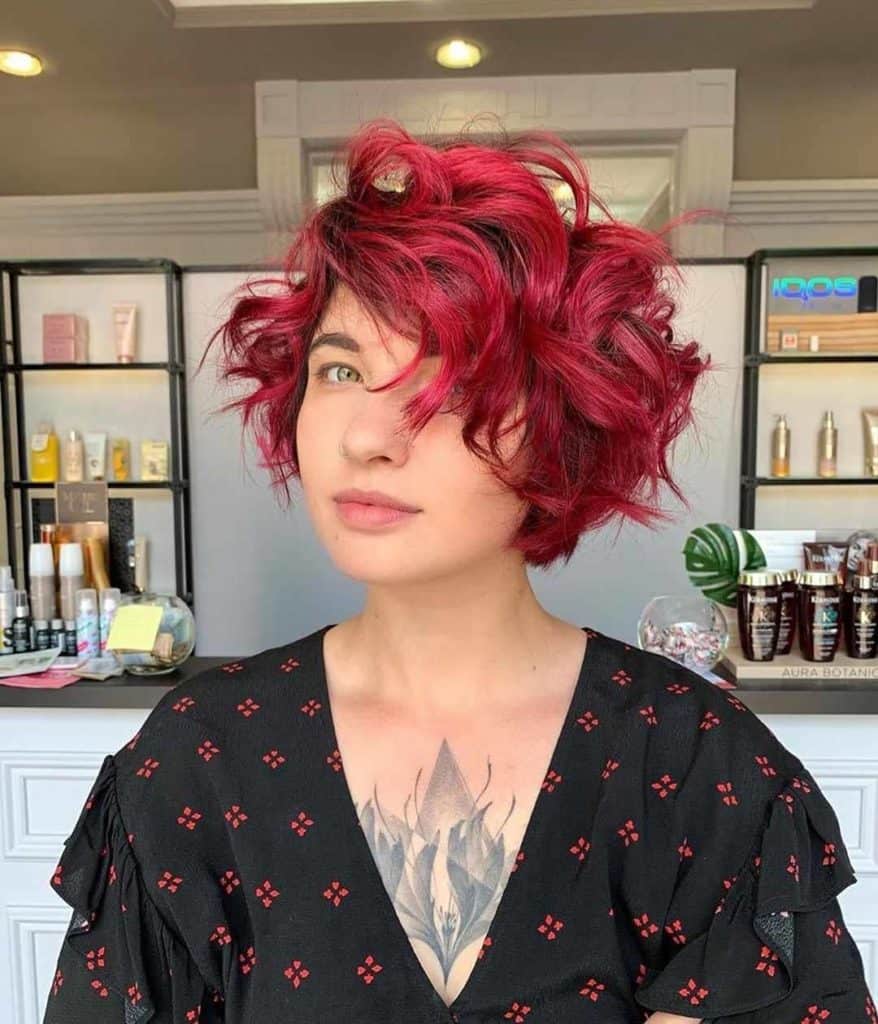 75 Gorgeous Short Hairstyles & Haircuts For Women In 2026