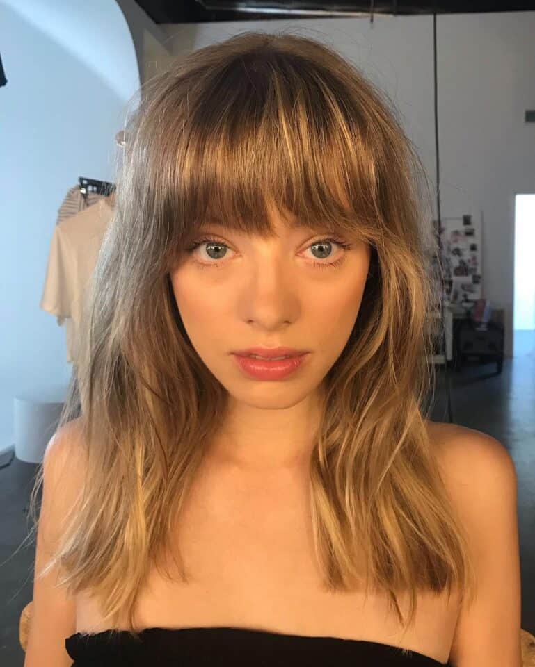 60 Haircuts & Hairstyles With Bangs That Are Trending Right Now